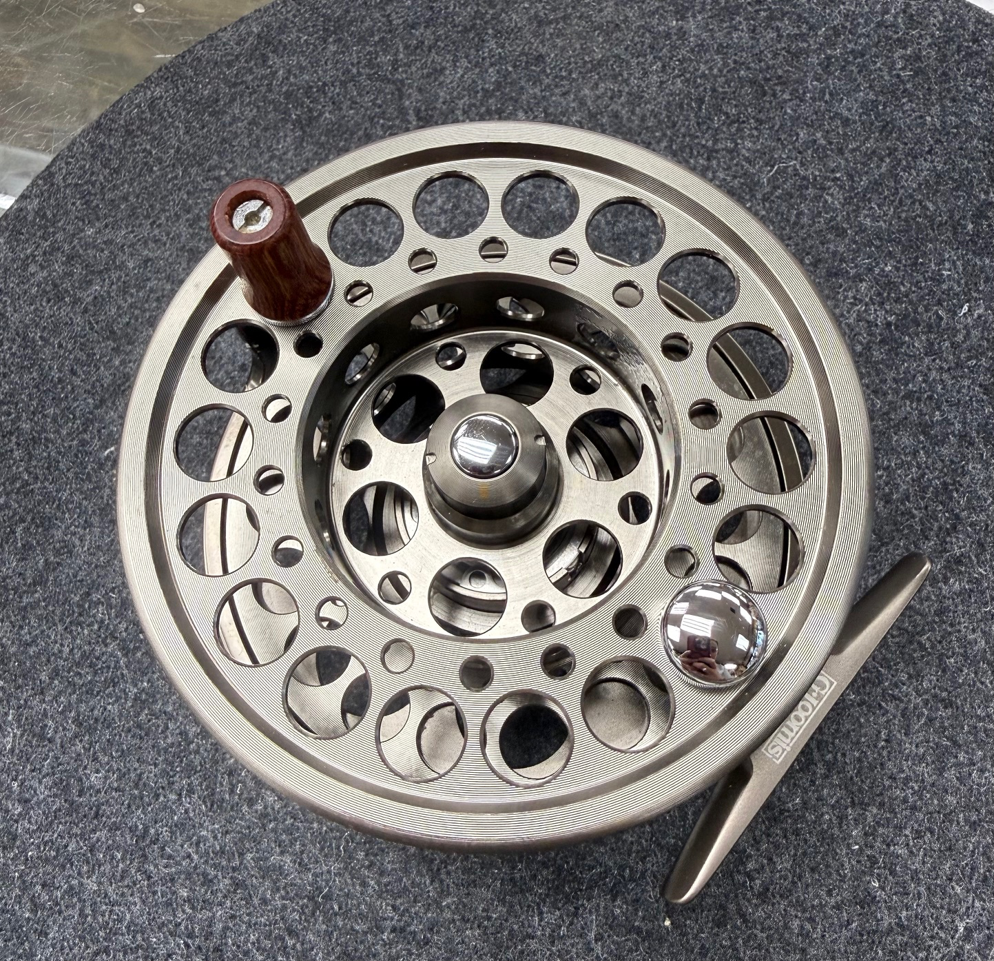 G. Loomis Eastfork Fly Fishing Reel Product Details